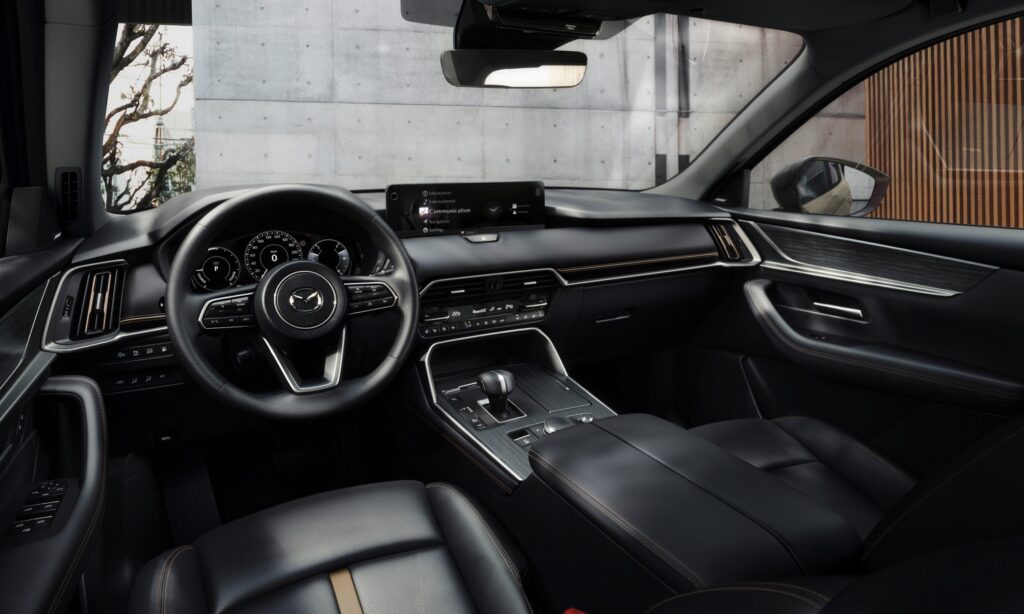 Nuevo Mazda CX-60 2025: Innovaciones en confort, diseño y tecnología