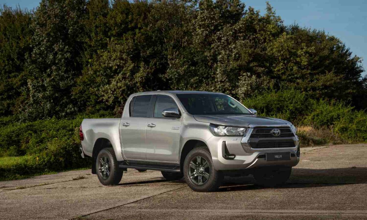 Tarifs du nouveau Toyota Hilux MHEV 2025 : avec label Eco