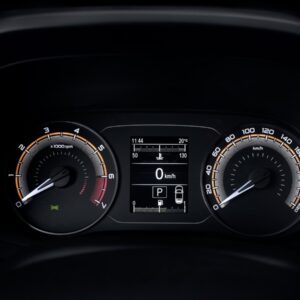 Lada Iskra: Su «tecnológico» interior ve la luz de forma oficial…