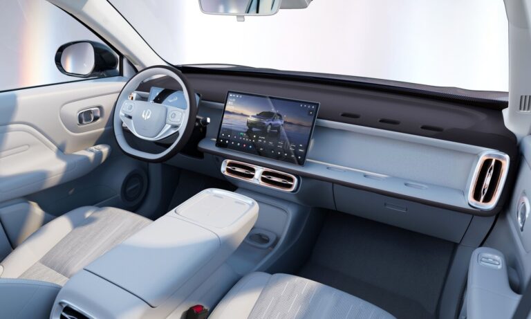 The interior of the new Leapmotor B10 is now official