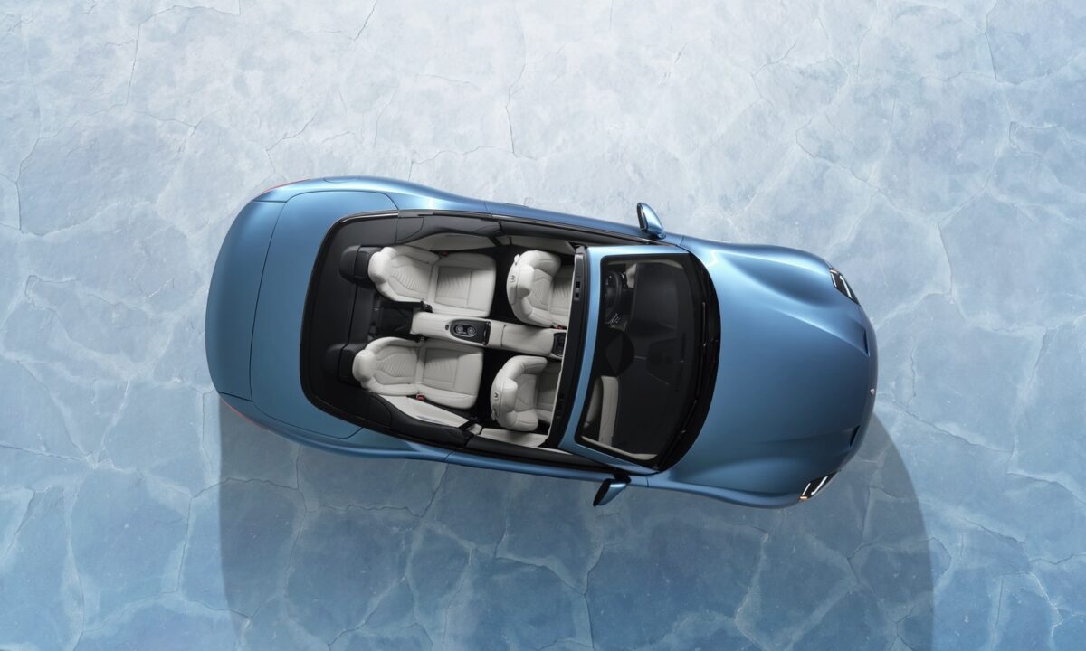 Maserati GranCabrio 2025: Nuevo motor V6 Twin Turbo de 490 CV