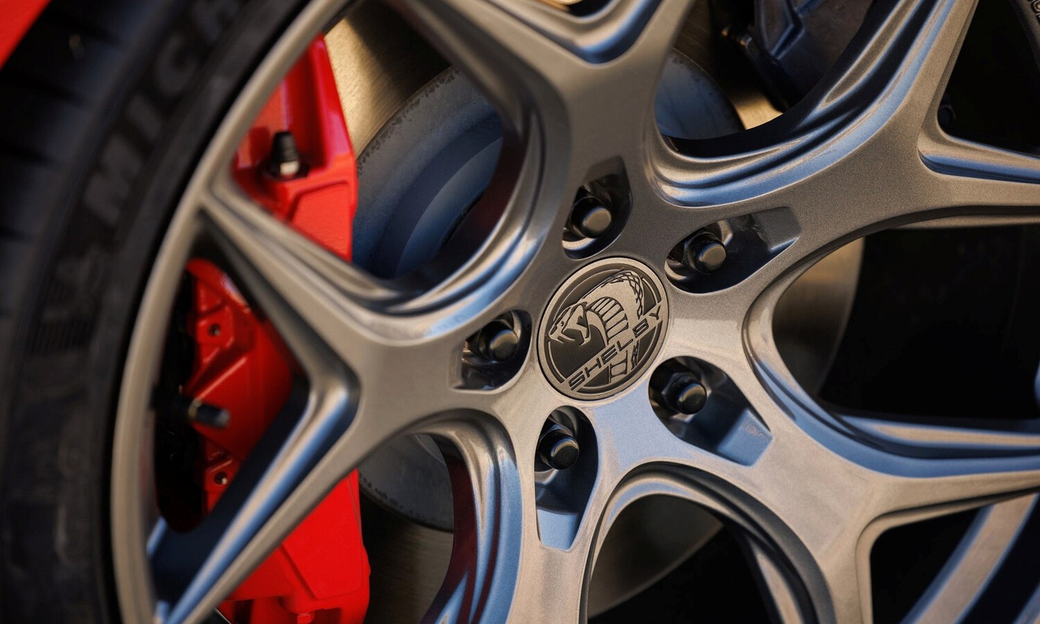 The new 350 Shelby GT2025: an icon that returns more powerful and exclusive