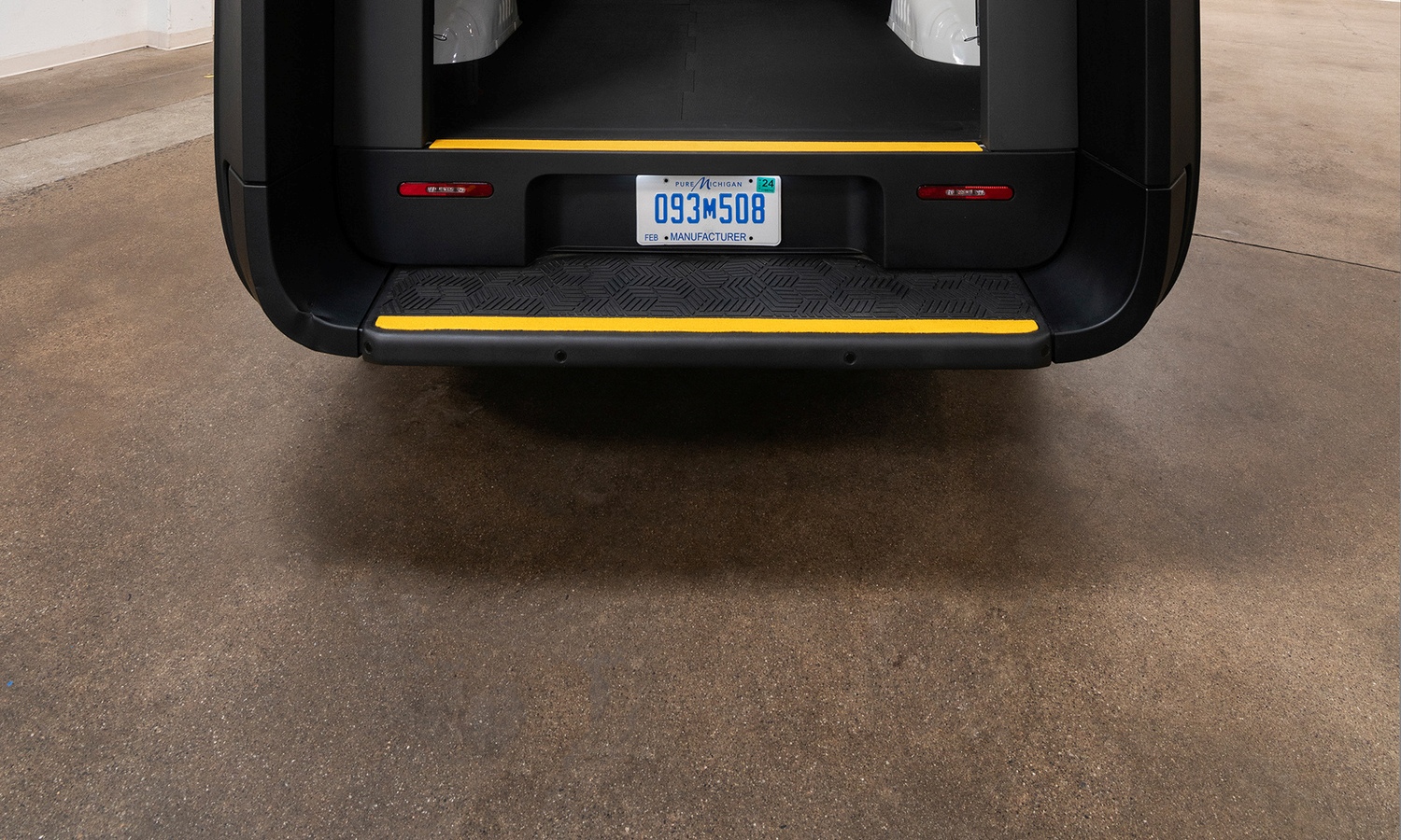 Rivian amplía la venta de sus furgonetas comerciales a flotas de todos ...