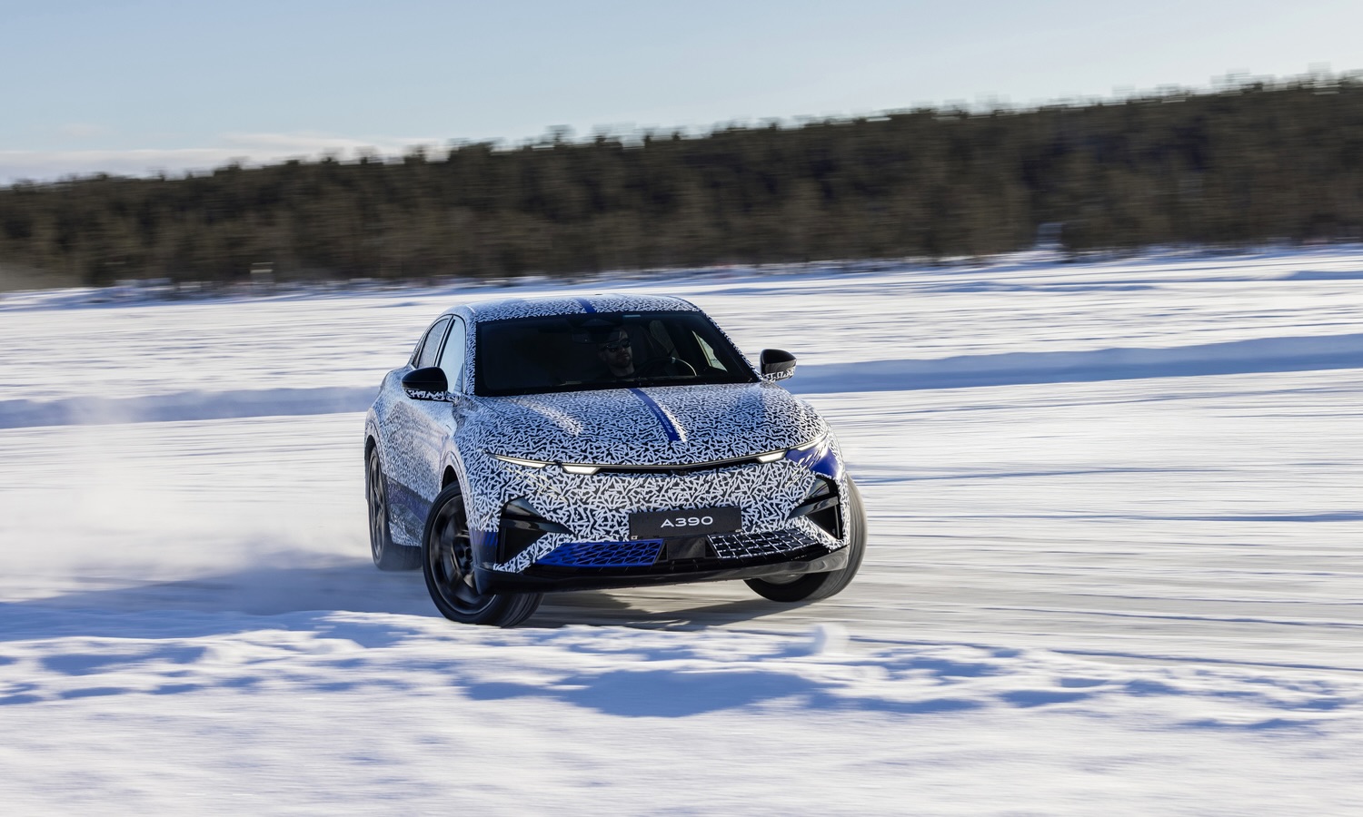 Alpine A390 får et første kig på test: De første billeder af den nye ...