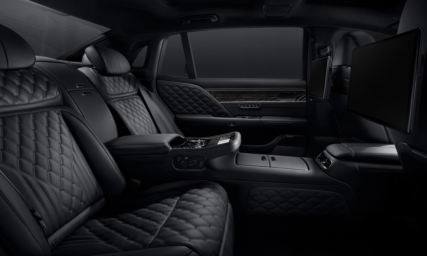 Genesis presenta el G90 Long Wheel Base Black, su berlina de lujo más ...