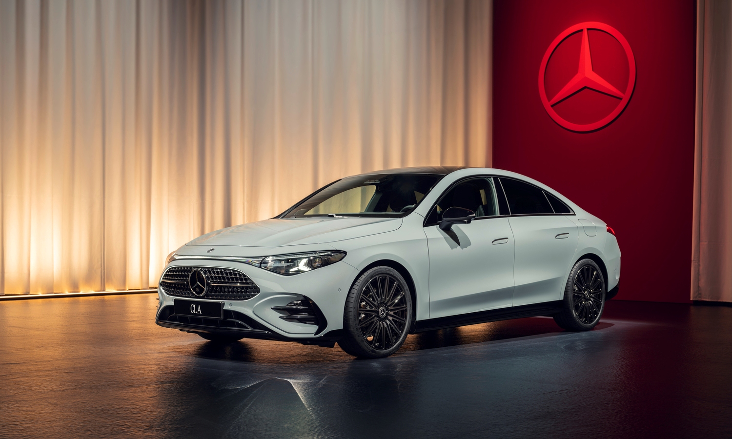Mercedes-Benz CLA 2025: Todas sus novedades, características y precio