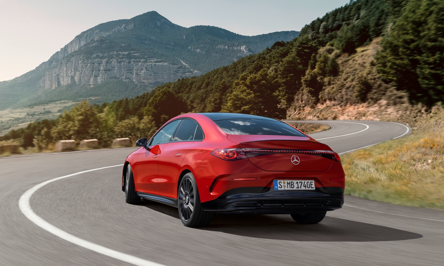 Mercedes-Benz CLA 2025: Todas sus novedades, características y precio