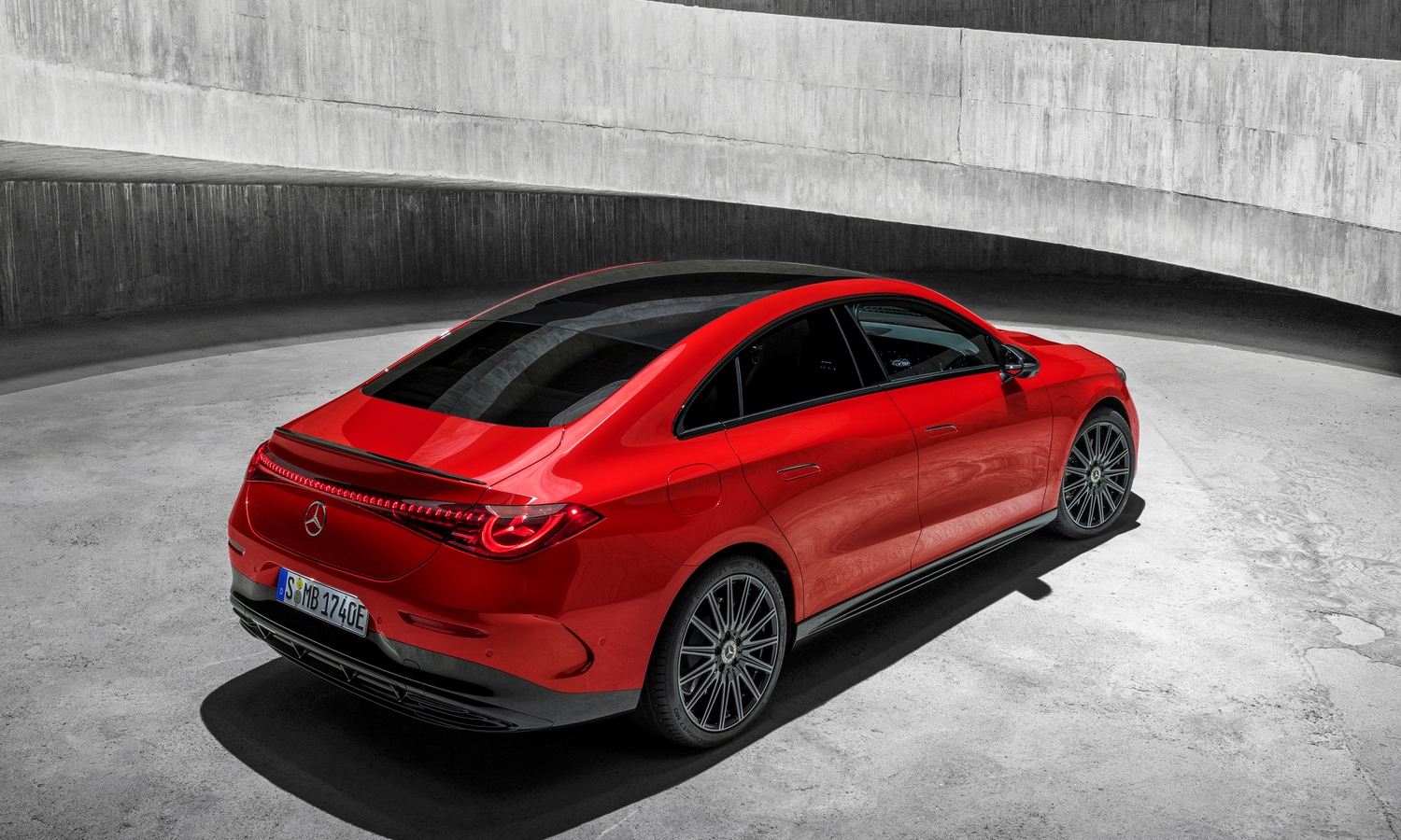 2025 Mercedes-Benz CLA: Alla dess nya funktioner, funktioner och pris