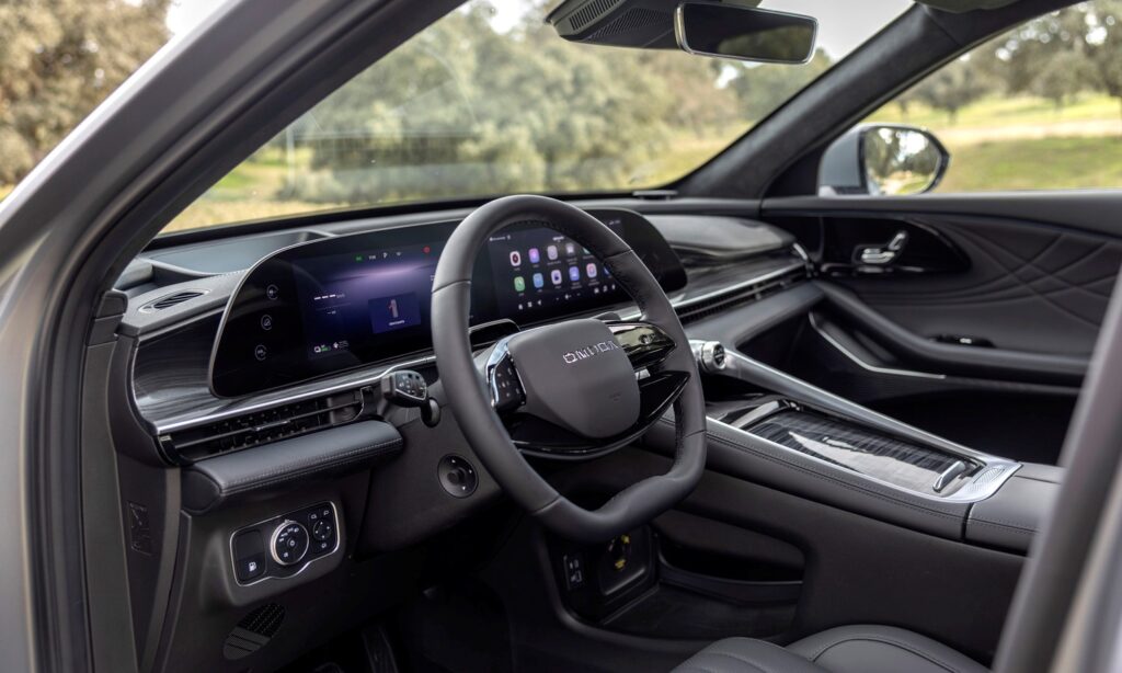 Omoda 9 SHS: Preise, Ausstattung und Markteinführung des Plug-in-Hybrid-SUV mit über 535 PS in ...