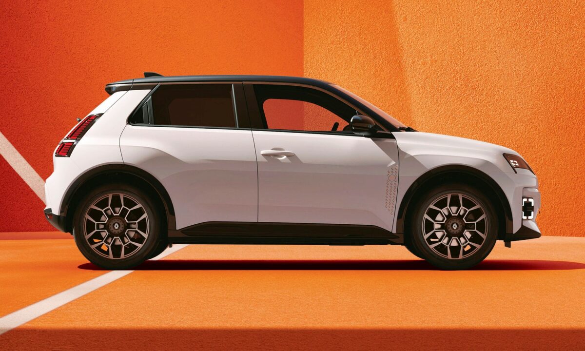 Renault 5 E-Tech Roland-Garros: Un tributo eléctrico al tenis