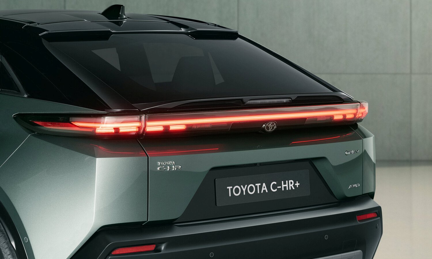 Toyota C-HR+ 2025: O novo SUV elétrico com até 600 km de autonomia