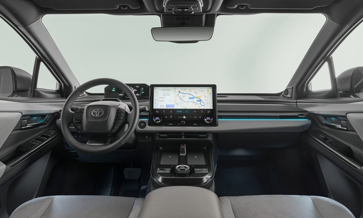 Toyota C-HR+ 2025: Az új elektromos SUV akár 600 km-es hatótávval