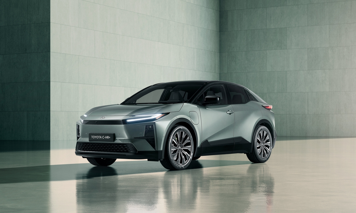 Toyota C-HR+ 2025: O novo SUV elétrico com até 600 km de autonomia