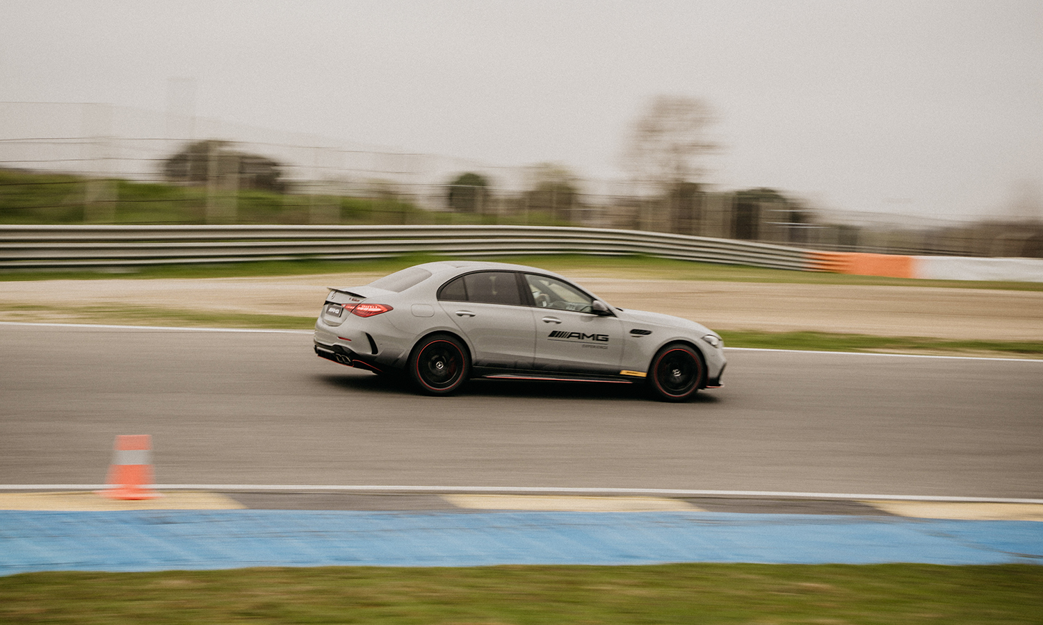 Vivimos desde dentro la Mercedes-AMG Experience en el Circuito del Jarama