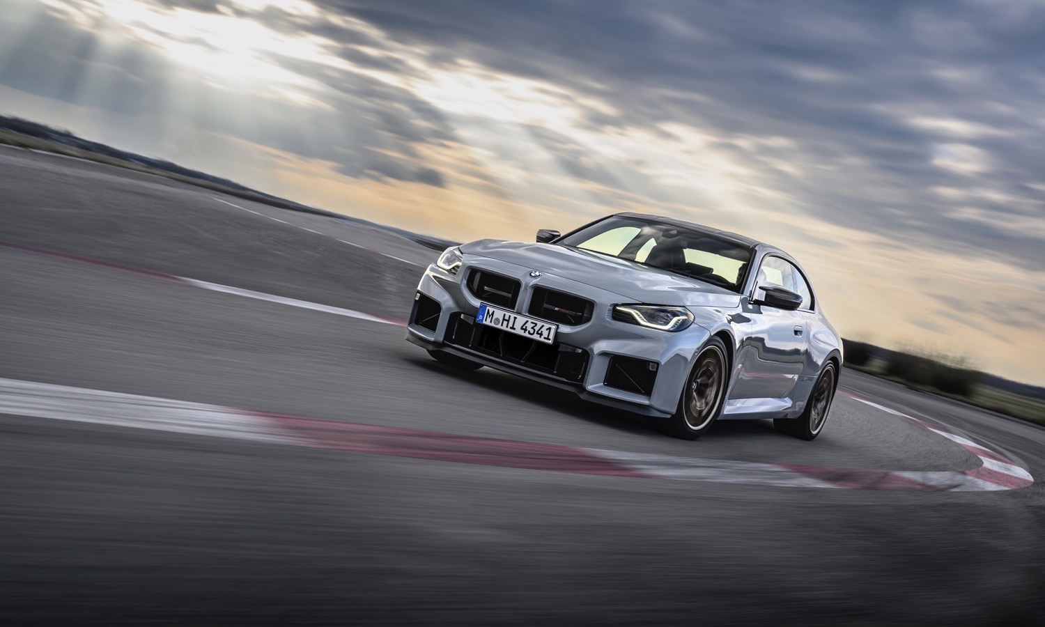 The 2 BMW M2025 CS: All the information on the most radical version of ...