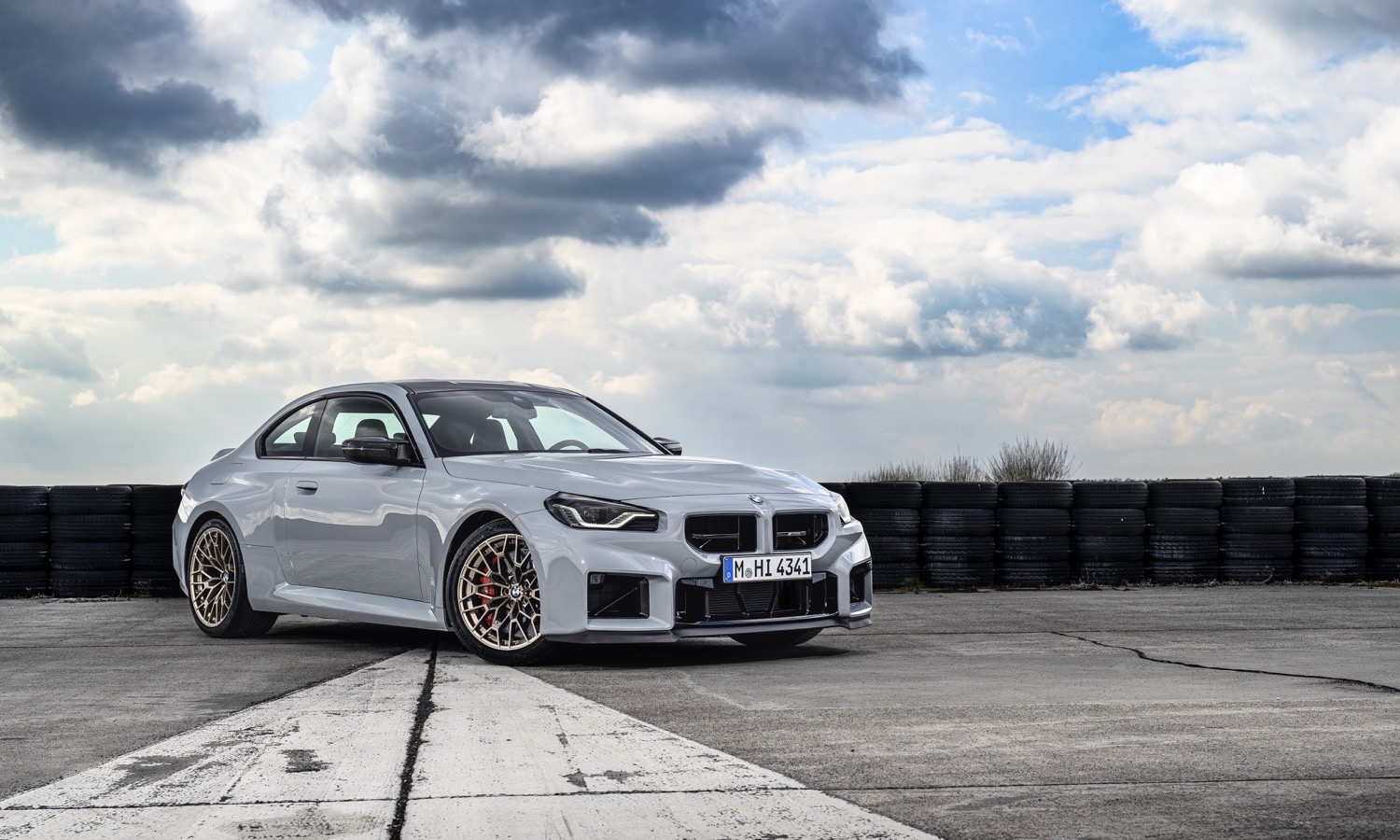 The 2 BMW M2025 CS: All the information on the most radical version of ...