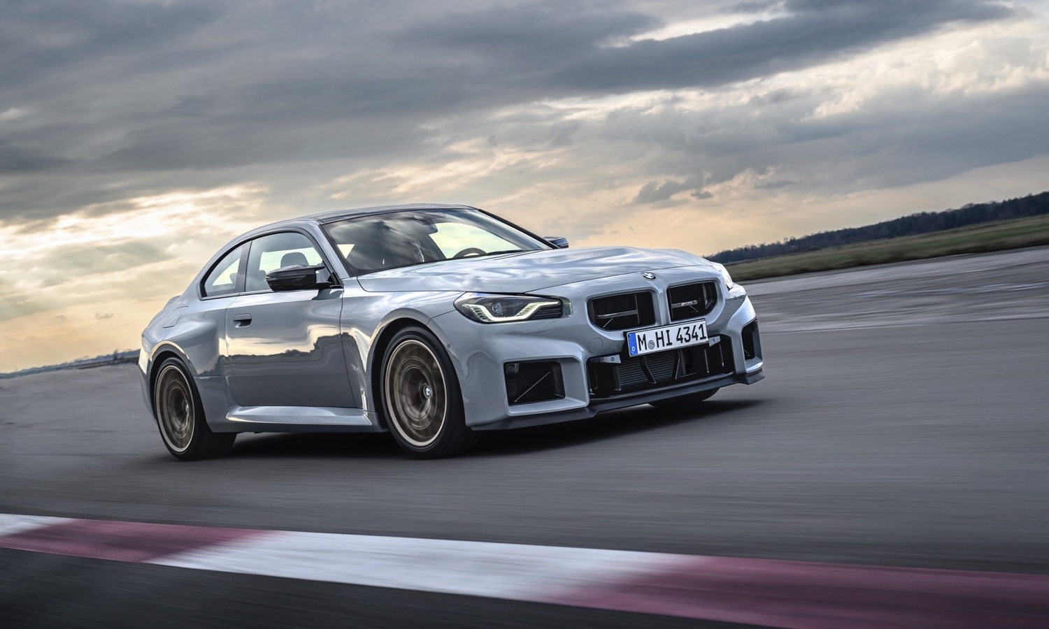 The 2 BMW M2025 CS: All the information on the most radical version of ...