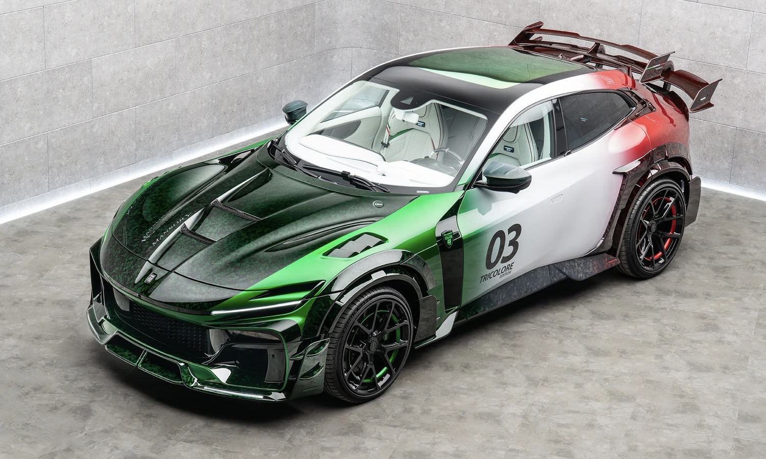 Mansory Pugnator Tricolore : la Ferrari Purosangue la plus radicale et ...