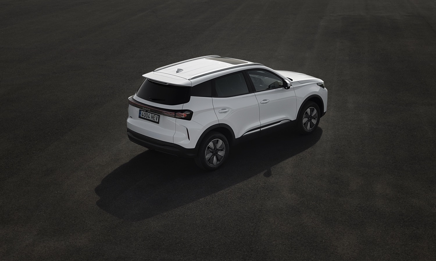 Nuevo Ebro S400: Todos los datos sobre el SUV híbrido español que ...