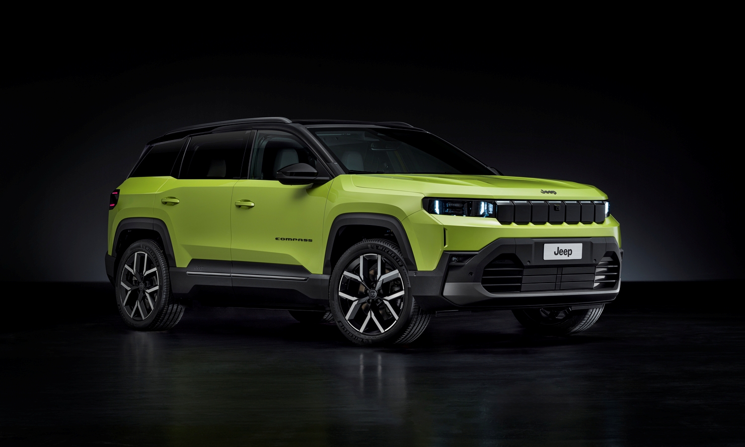 Nowy Jeep Compass 2025: To elektryczna rewolucja kompaktowego SUV-a