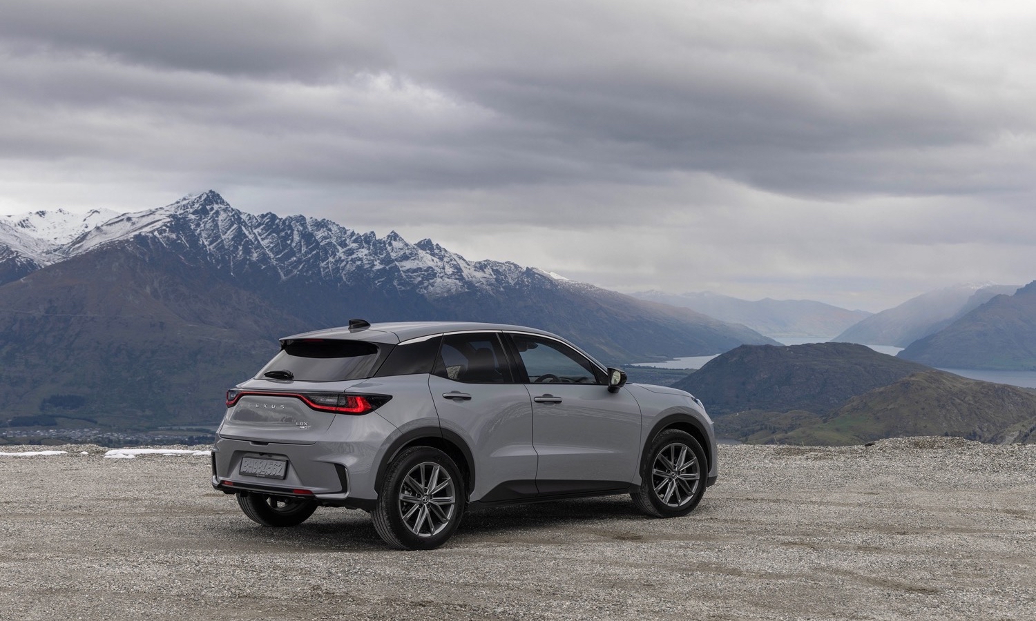 Nuevo Lexus LBX 2025: Híbrido, diseño premium y visión artística