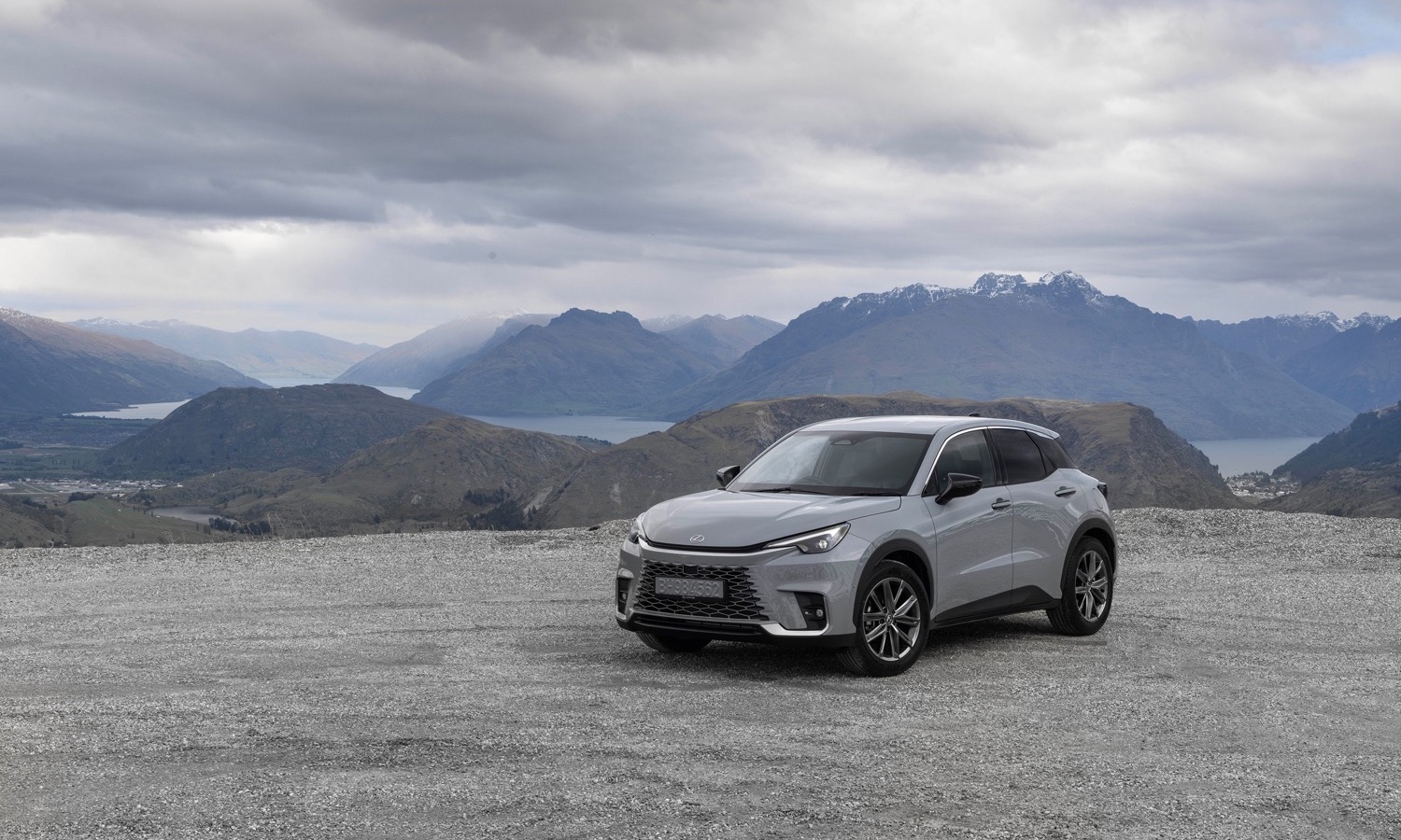 Nuevo Lexus LBX 2025: Híbrido, diseño premium y visión artística