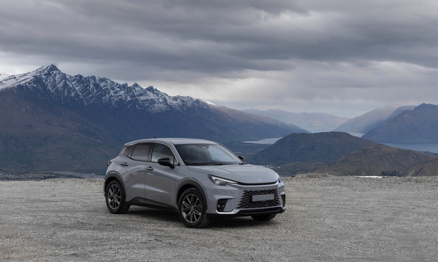 Nuevo Lexus LBX 2025: Híbrido, diseño premium y visión artística