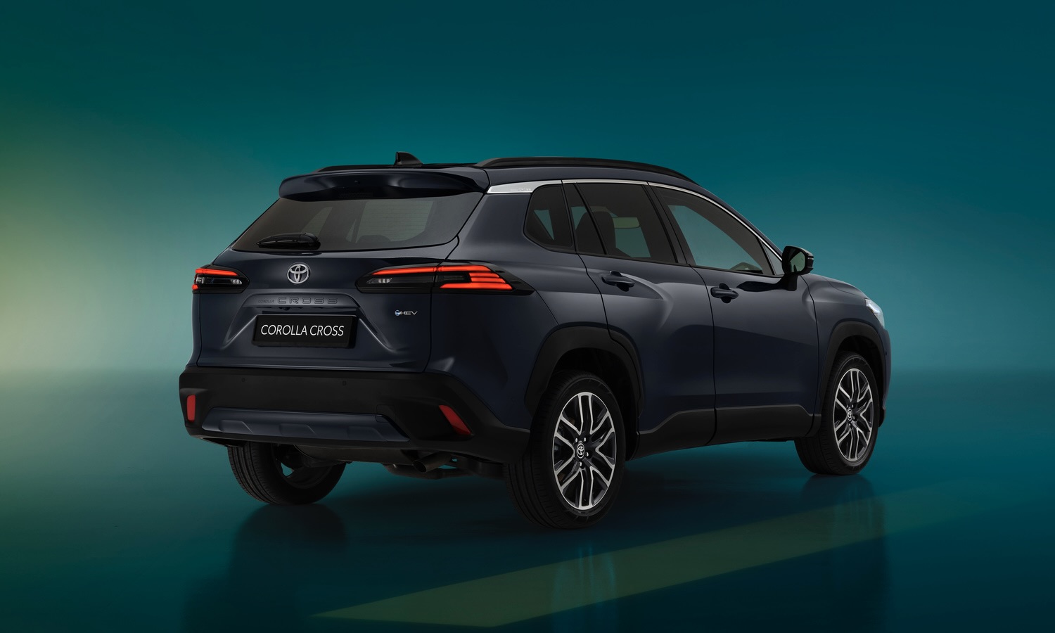 El Toyota Corolla Cross 2025 recibe una actualización: novedades, versiones y precios