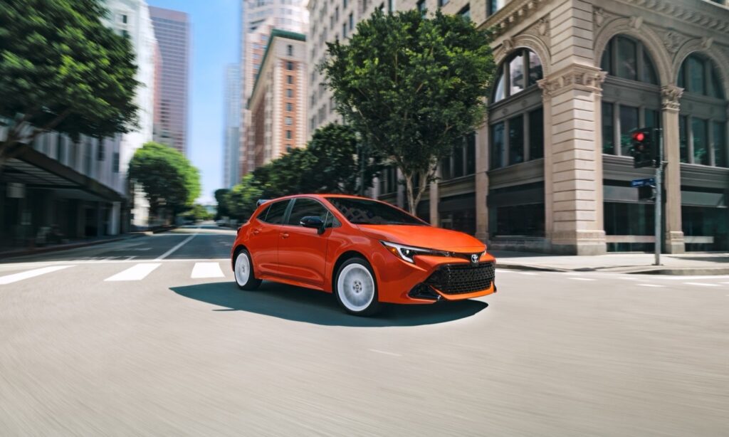 Toyota Corolla FX Edition: El espíritu ochentero regresa al compacto ...