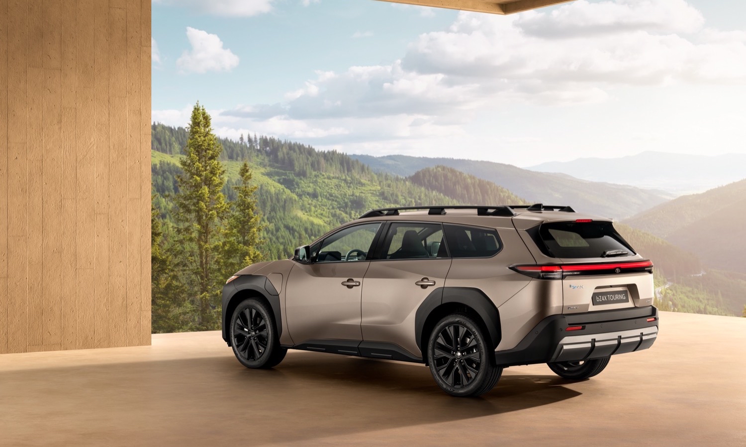 Toyota bZ4X Touring: El nuevo SUV eléctrico familiar llega en 2026 con ...