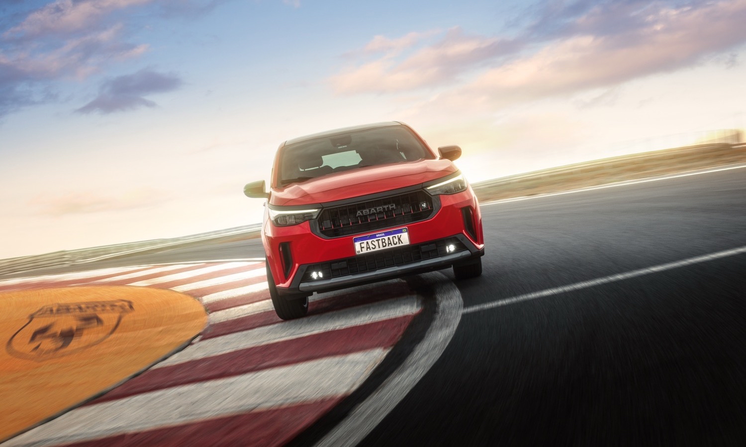 Nuevo Fiat Fastback 2026: Rediseño, más tecnología y versiones deportivas