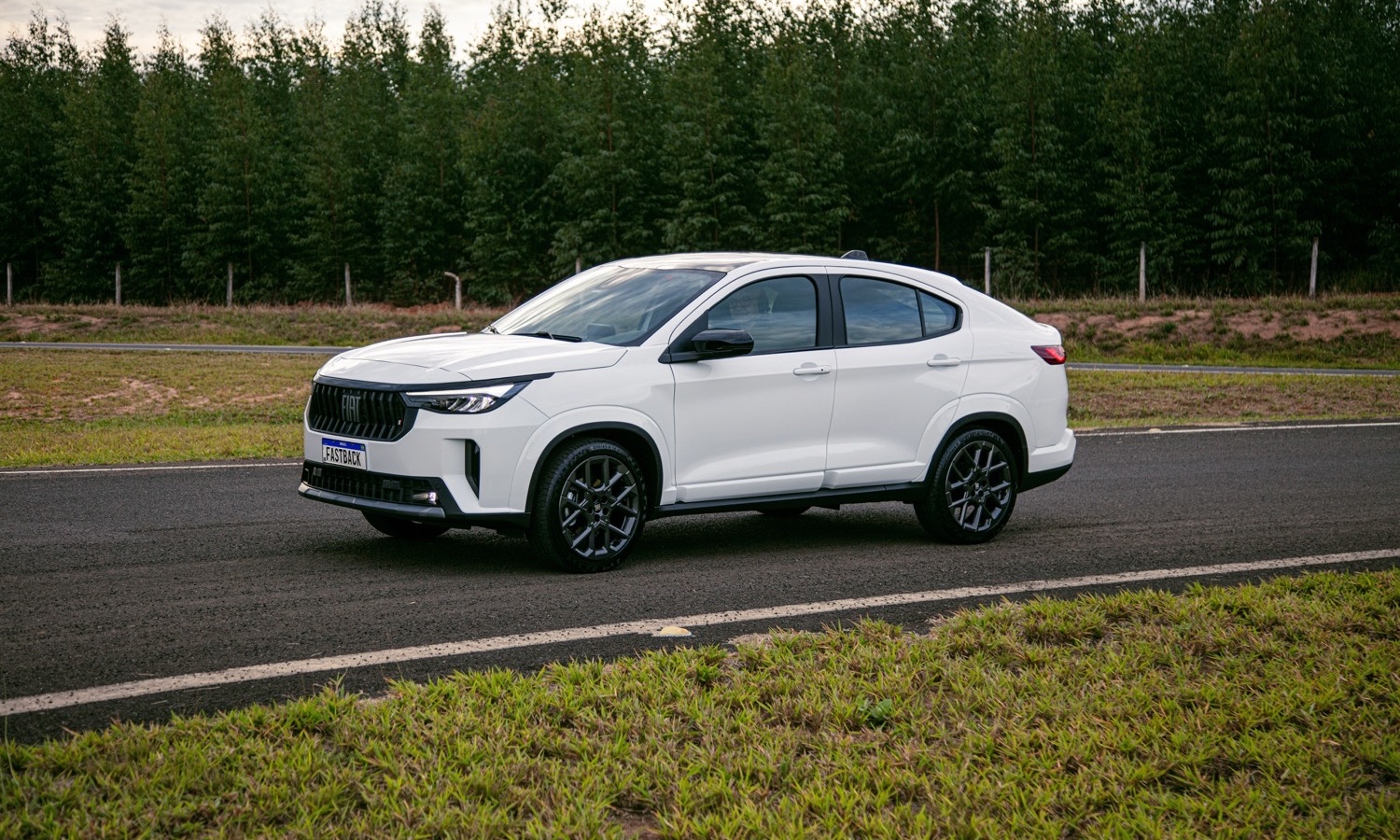Nuevo Fiat Fastback 2026: Rediseño, más tecnología y versiones deportivas