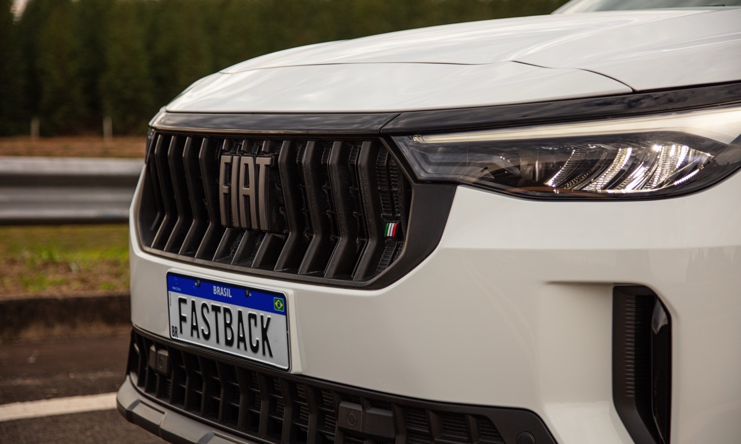 Nuova Fiat Fastback 2026: restyling, più tecnologia e versioni più sportive