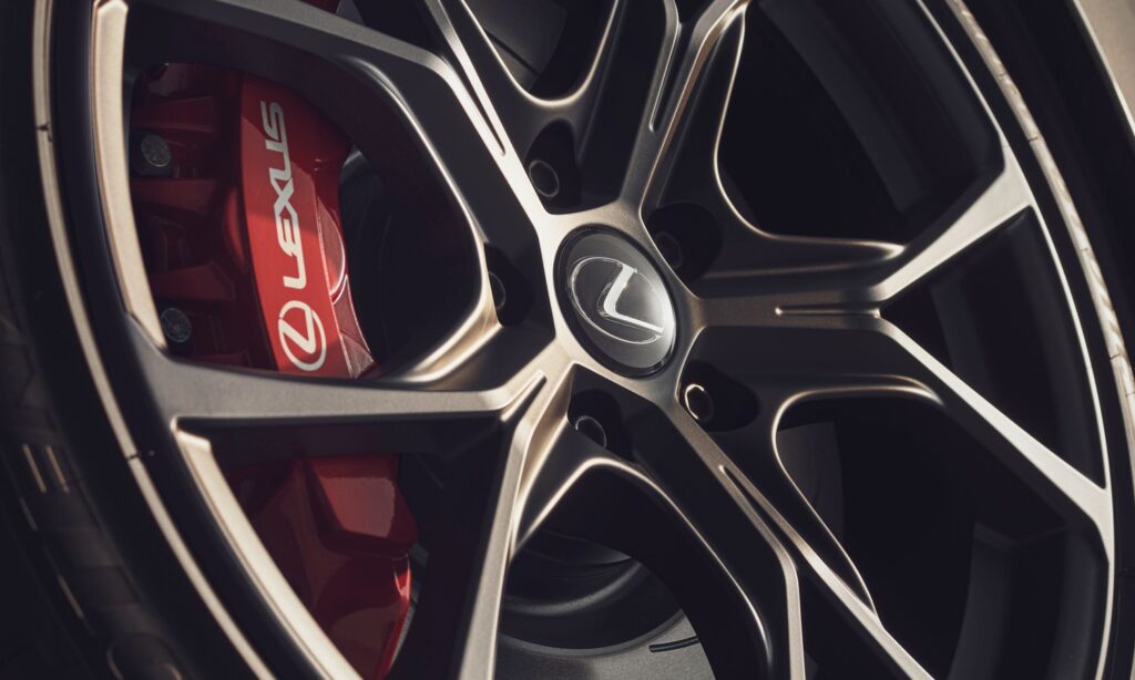 Lexus IS500 Climax: La edición limitada que despide al último sedán V8 ...