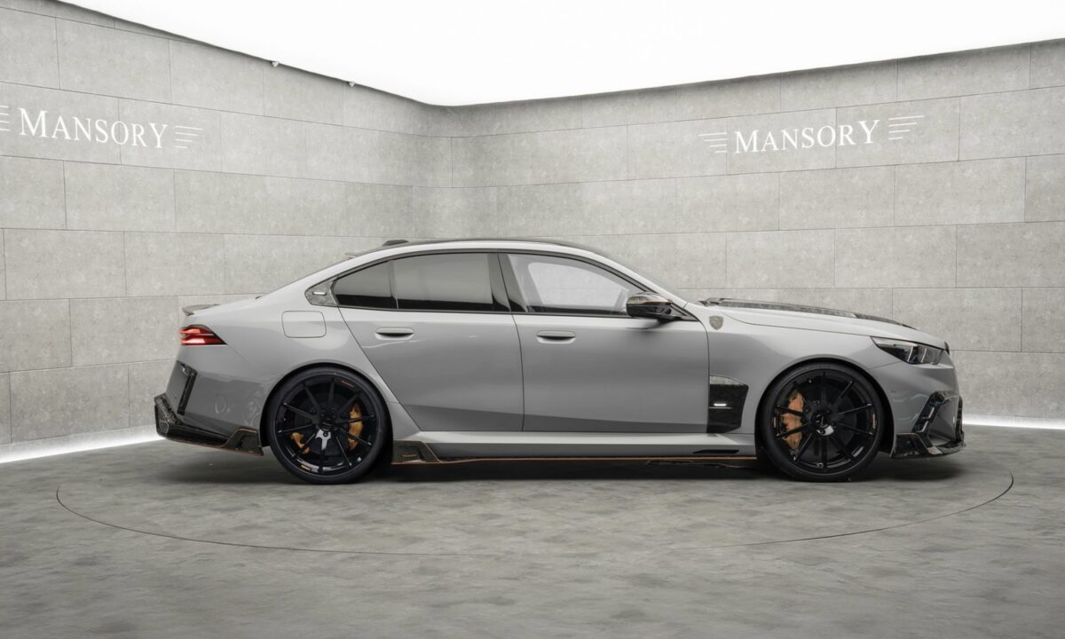 Mansory y su interpretación del BMW M5 G90: fibra de carbono ...