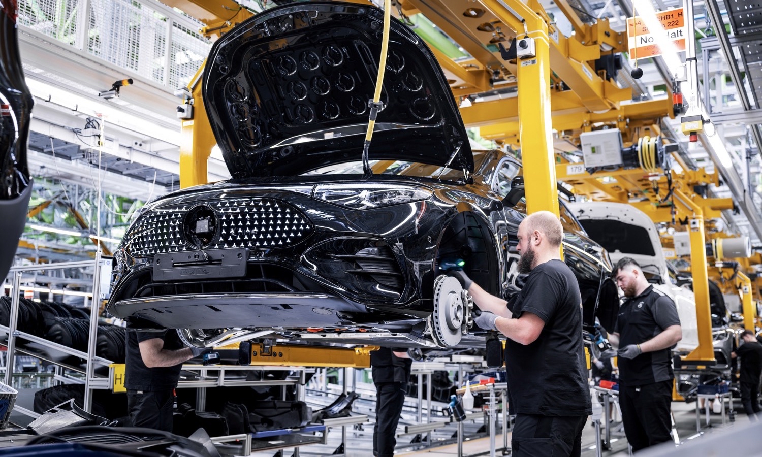 Mercedes-Benz startet Produktion des neuen CLA in Rastatt