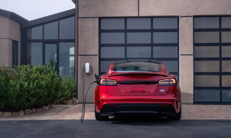 Everything's changing in the new Tesla Model S: improvements, pricing ...