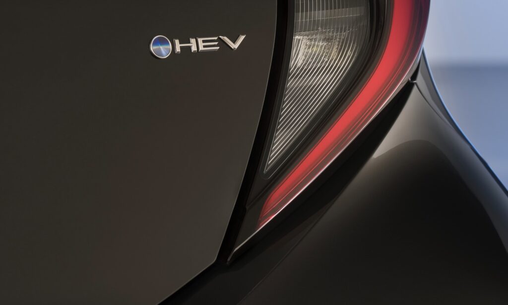 Toyota Aygo X Hybrid: Así es el nuevo urbano híbrido que llegará en 2025