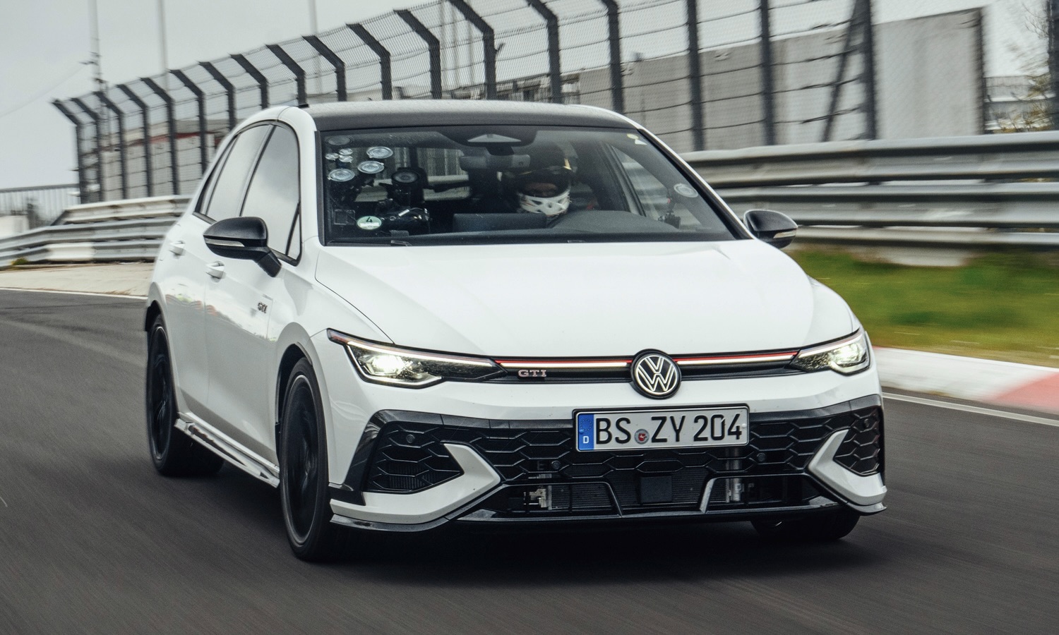 Volkswagen Golf GTI Edition 50: El icónico GTI alcanza su cenit en ...