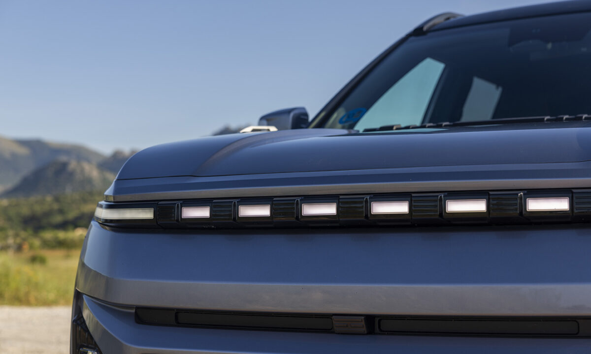 KGM Torres EVX: większy zasięg elektryczny i ta sama cena w Hiszpanii