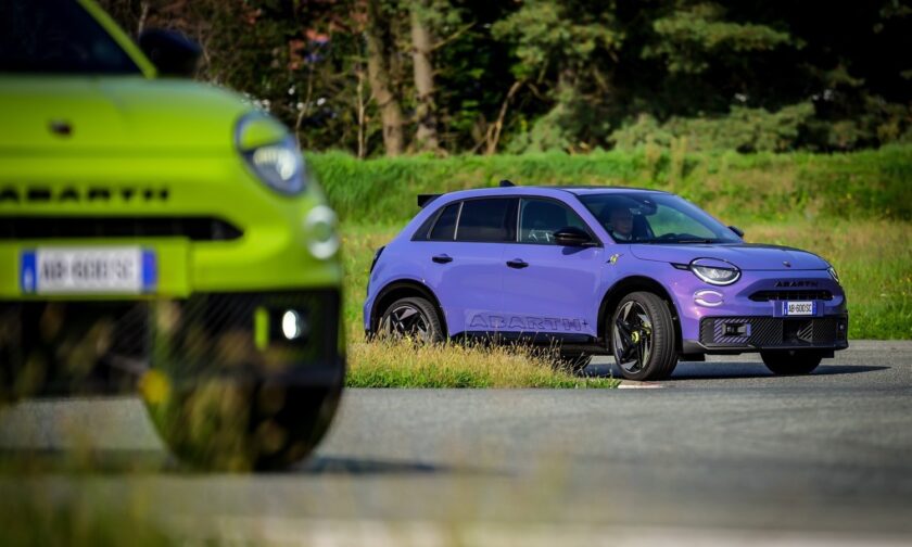 Abarth Bensin: Mengapa Kembalinya Diinginkan dan Rumit