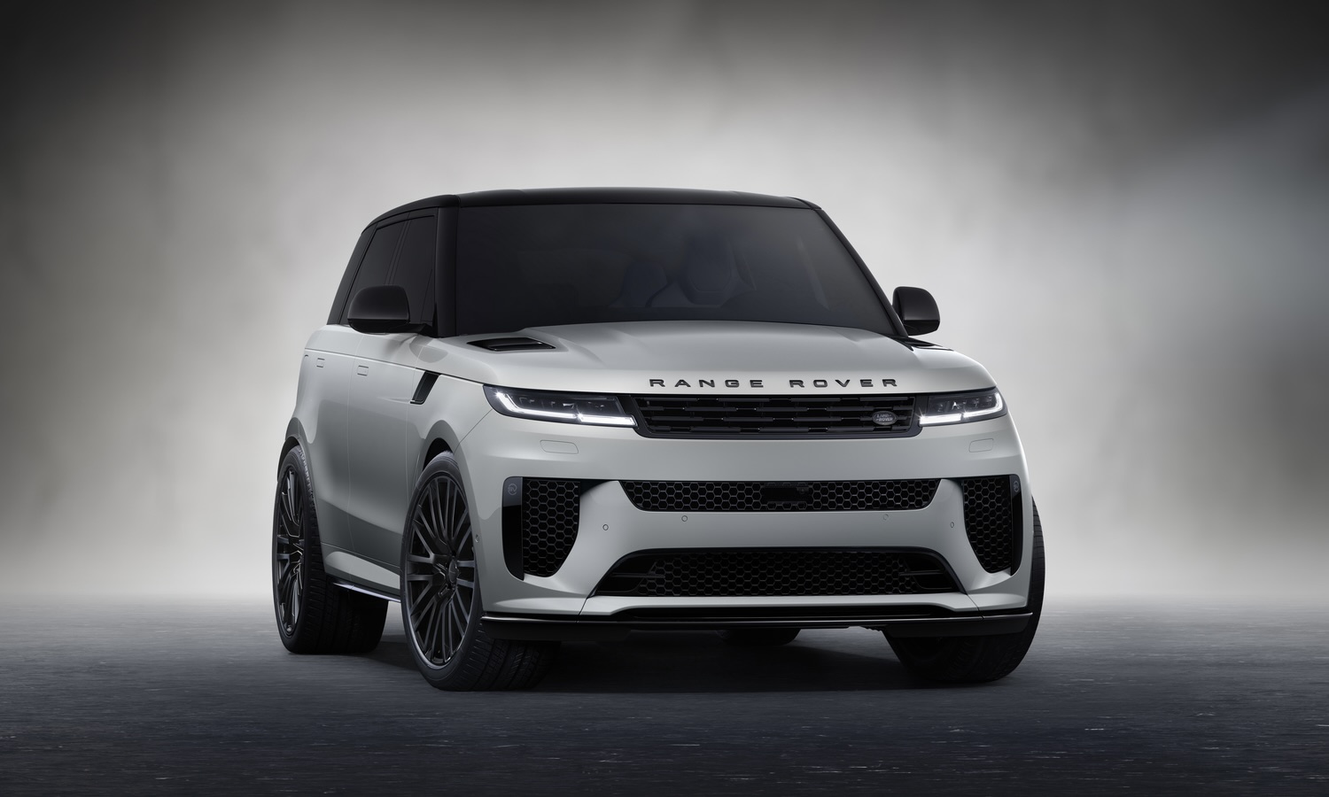 Range Rover Sport SV Black Edition: Monochrom, Power und Exklusivität ...