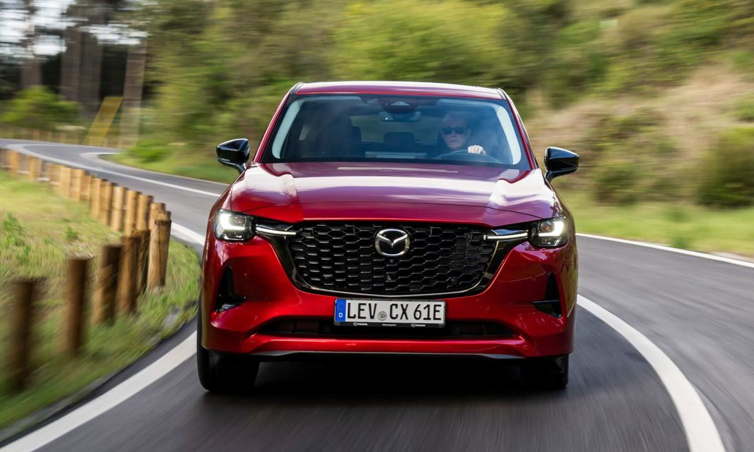 Mazda CX-60 enam silinder diesel: SUV Jepang terbaik