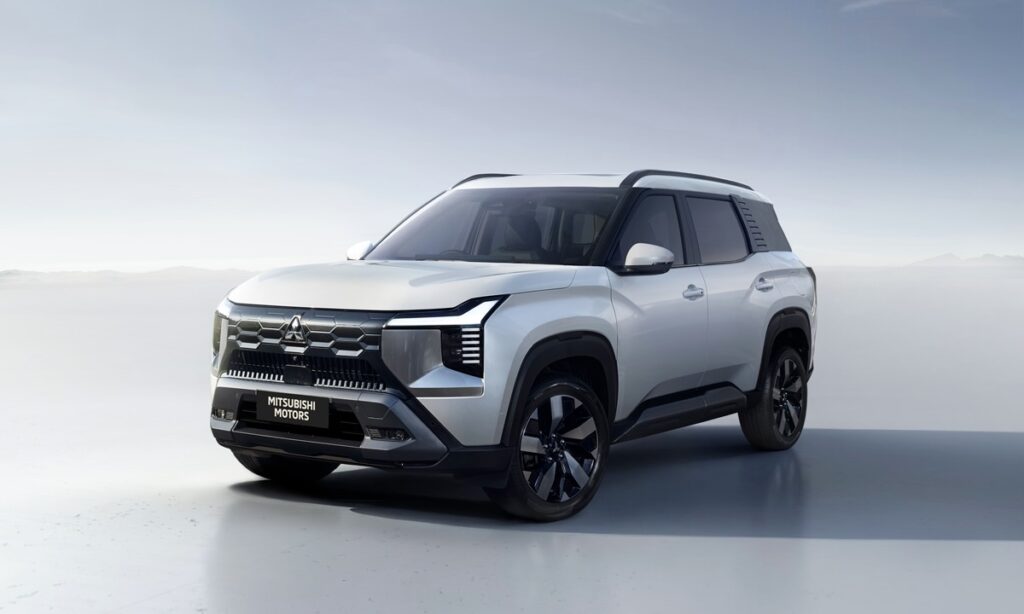 „Mitsubishi Destinator“: naujas 7 vietų visureigis, orientuotas į besivystančias rinkas