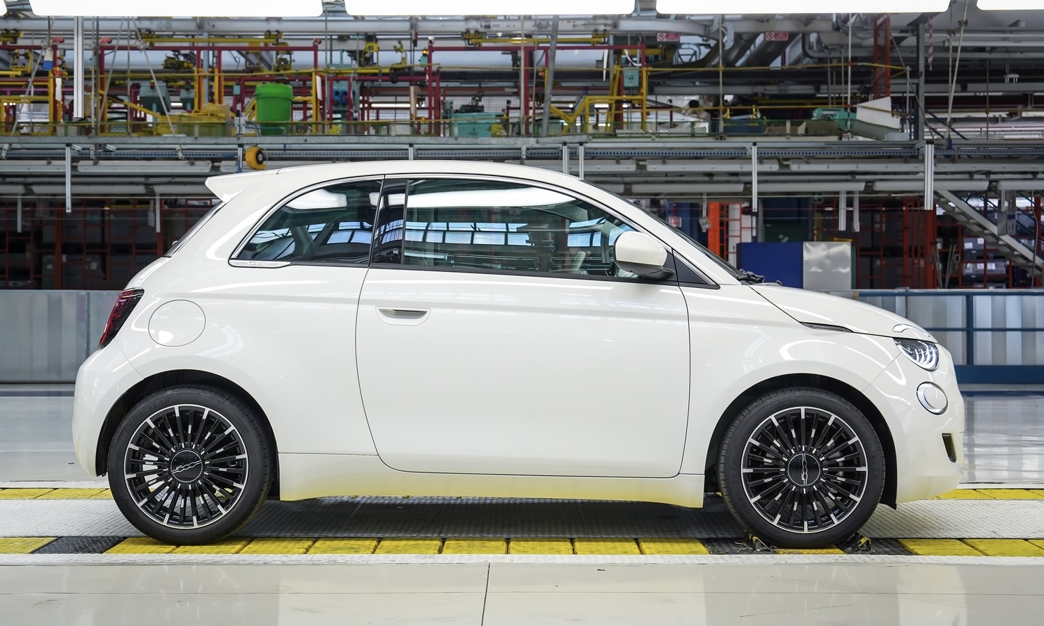 New Fiat 500 Hybrid: Production, technical details, and arrival in Spain