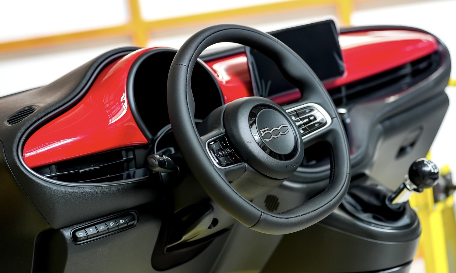 Nuevo Fiat 500 Híbrido: Producción, detalles técnicos y llegada a España