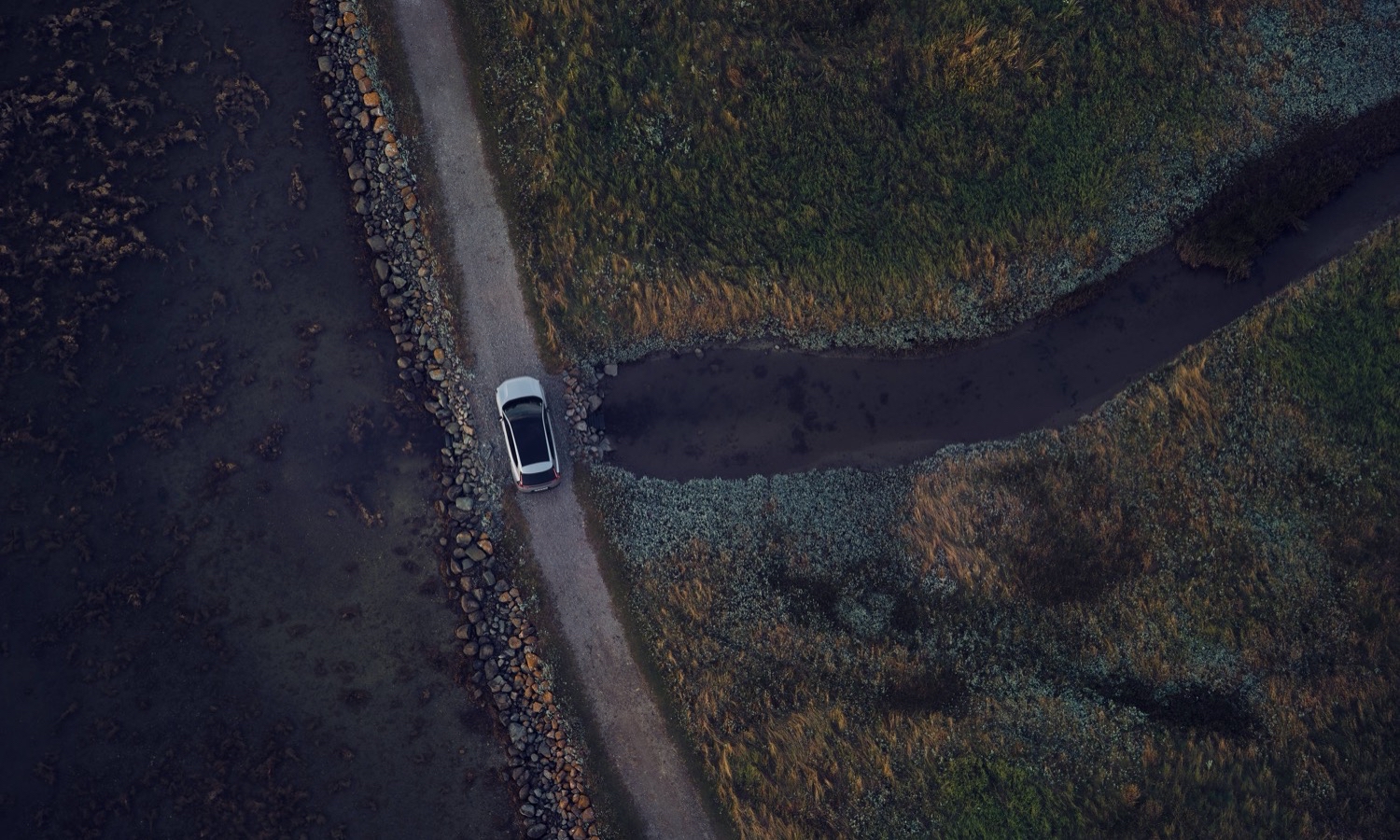 Volvo XC70 2025: el mítico XC70 renace como un SUV PHEV de gran autonomía