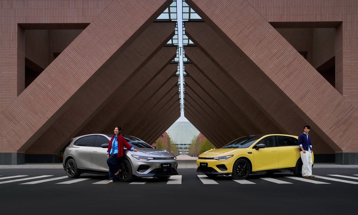 Leapmotor B05: Innenraum, Abmessungen, Mechanik und Ankunft in Europa