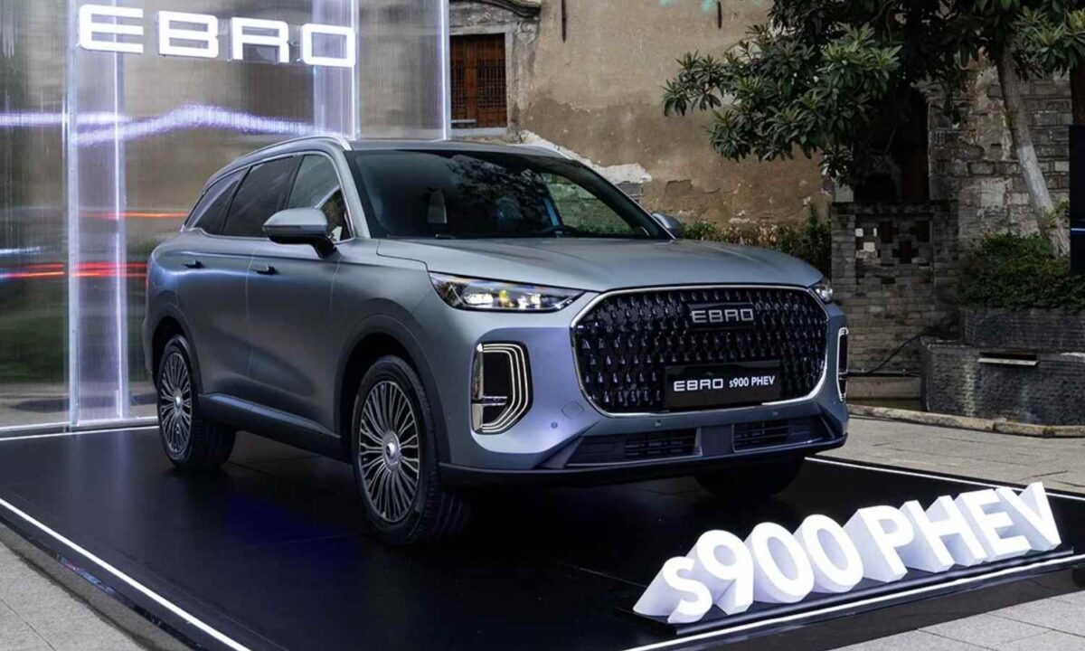 Novedades de Kia para 2025: nuevas versiones eléctricas y restyling del Sportage