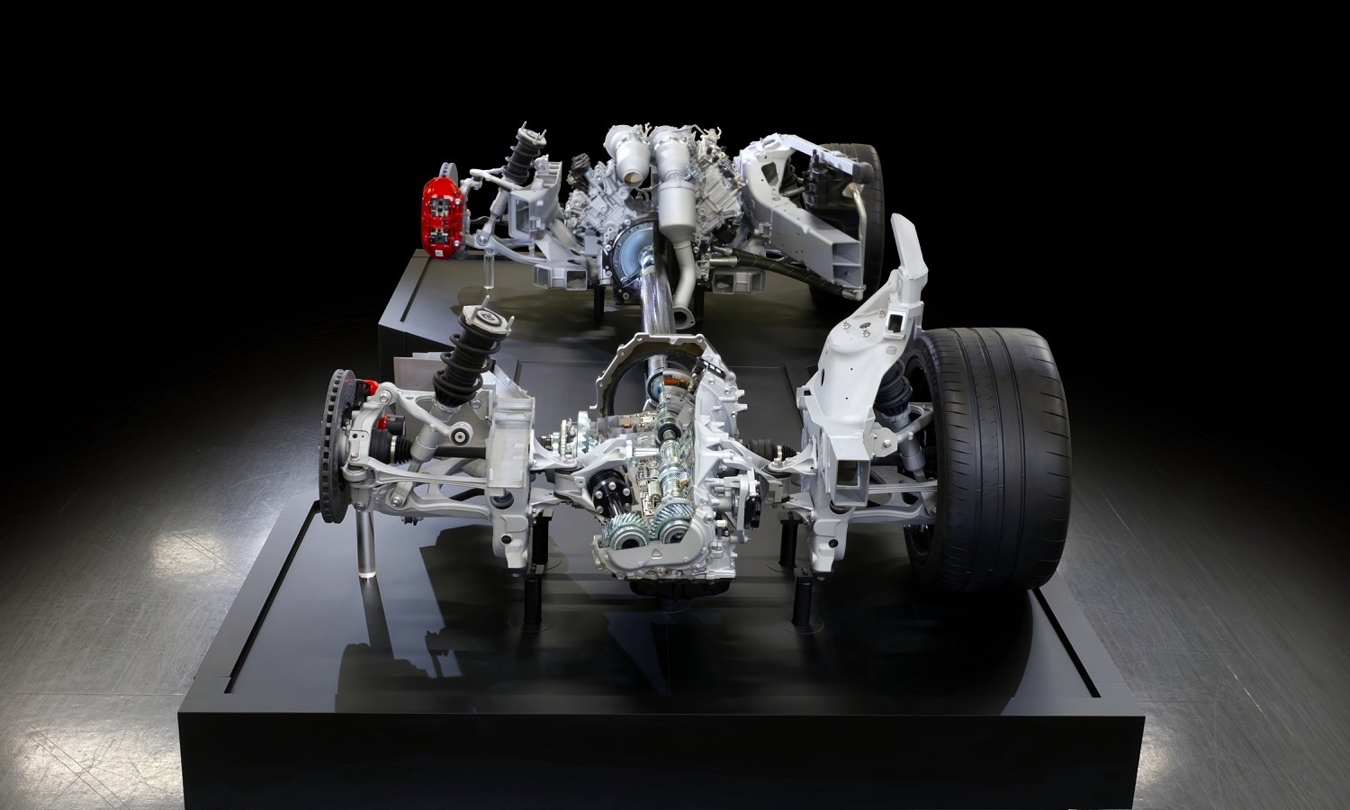 Toyota GR GT και GR GT3, το νέο υβριδικό supercar από την Gazoo Racing